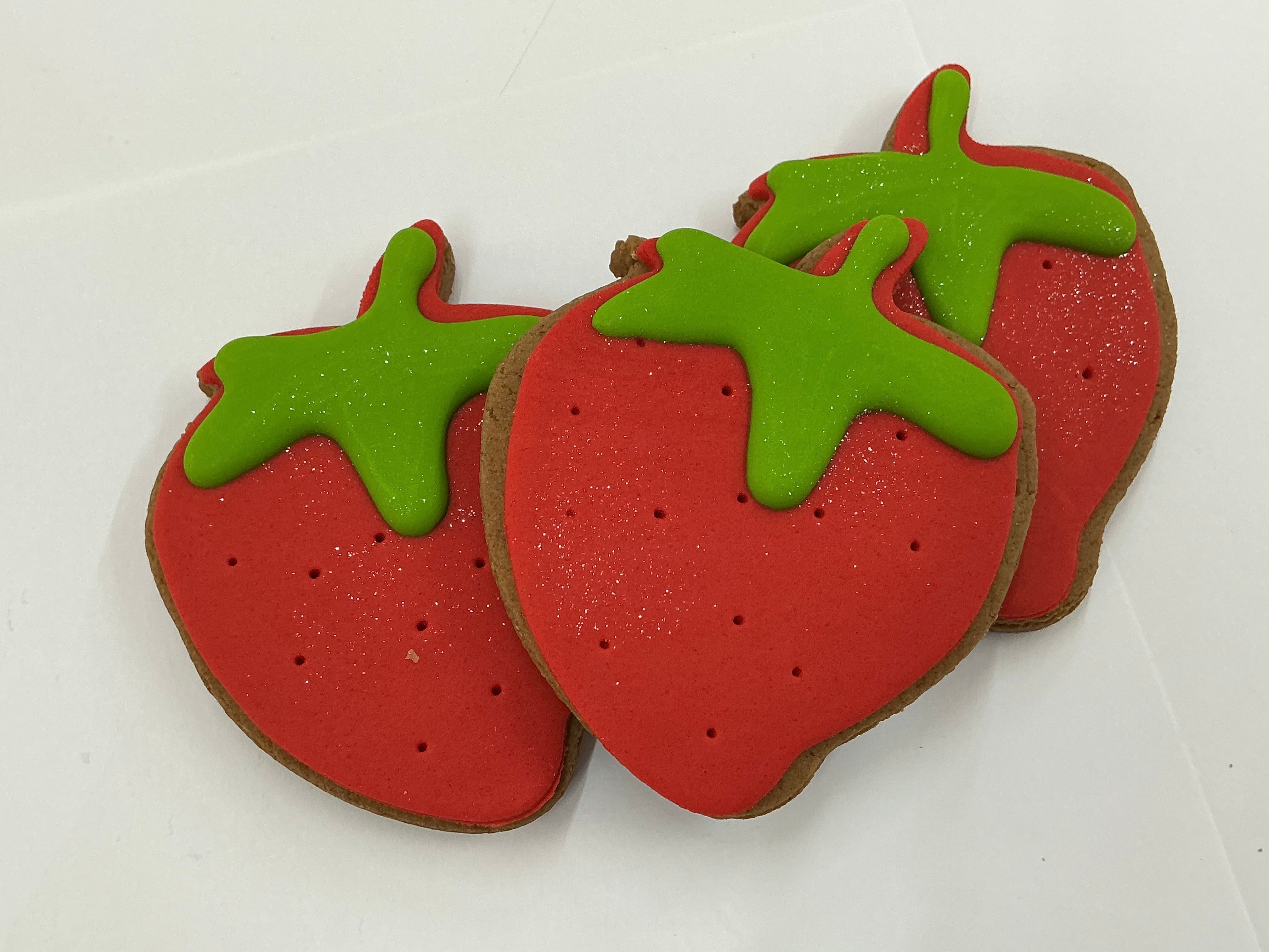 Strawberry – House of Gingerbread